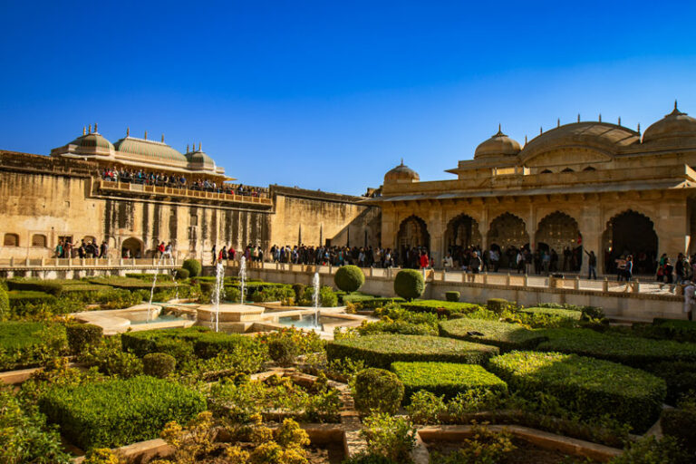 Top Places to Visit in Jaipur: A Backpacker's Guide to India's Pink City