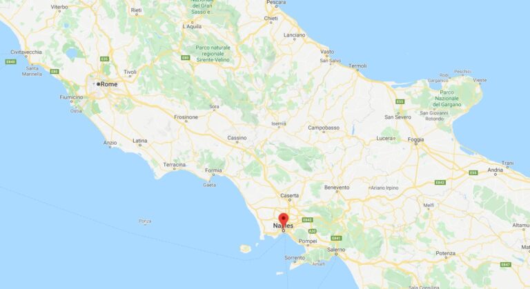 Is Naples Worth Visiting? 21 Reasons to Visit Naples, Italy